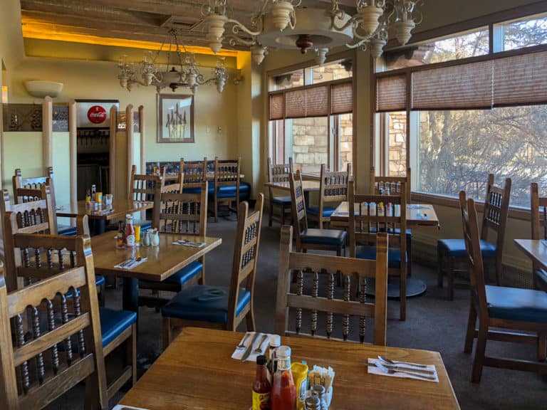 Harvey House Cafe at the Bright Angel Lodge - Grand Canyon Restaurant ...